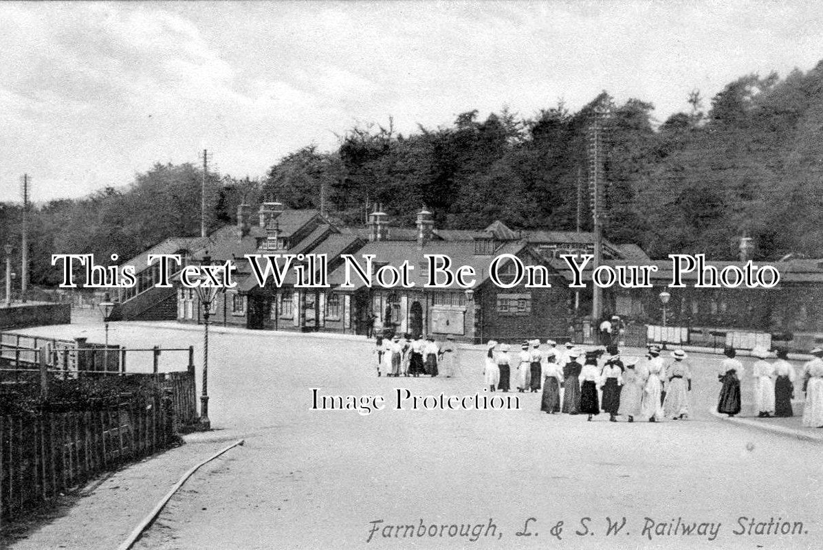 HA 463 - Farnborough Railway Station, Hampshire c1909 – JB Archive
