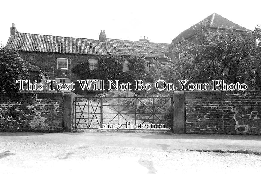 HF 1542 - The Old Hall, Long Marston, Hertfordshire – JB Archive