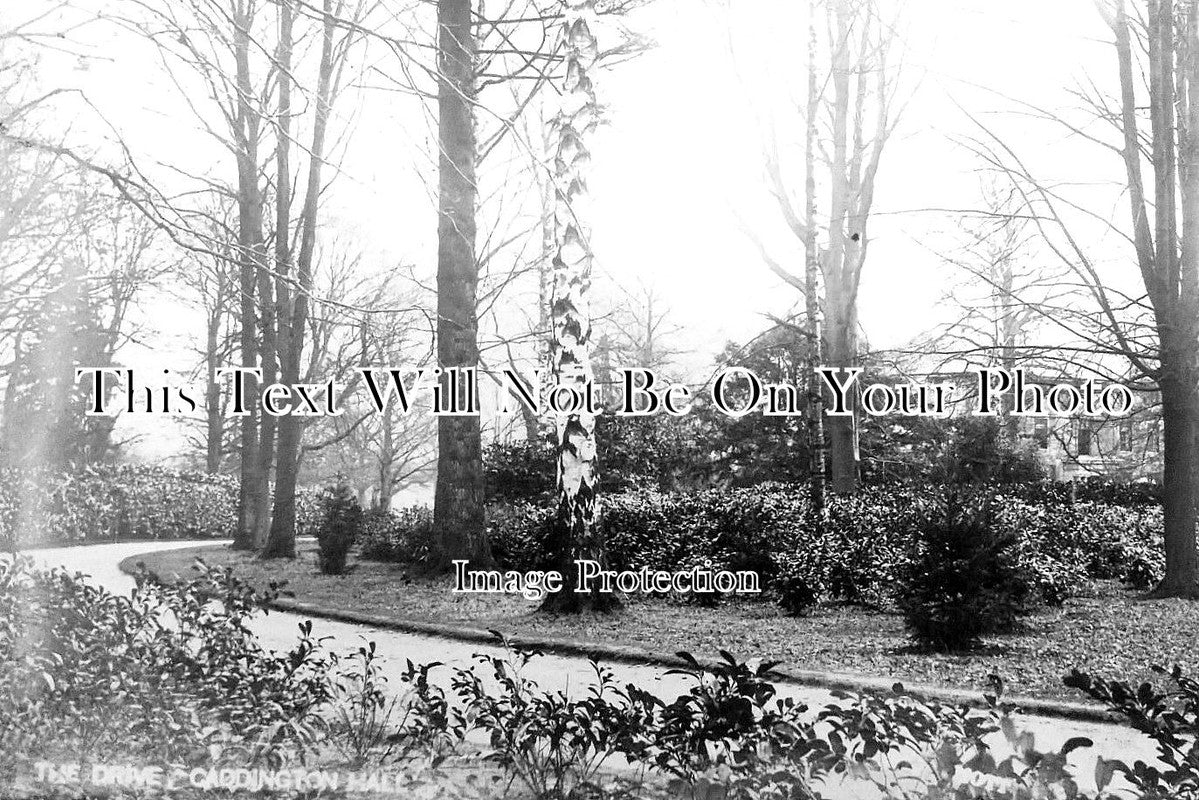 HF 1651 - The Drive, Caddington Hall, Markyate, Hertfordshire – JB Archive