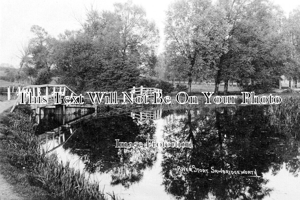 HF 2318 - The River Stort, Sawbridgeworth, Hertfordshire – JB Archive