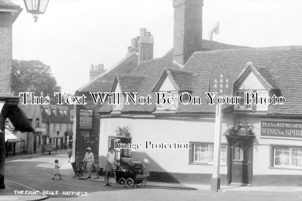 HF 296 - The Eight Bells Pub, Hatfield, Hertfordshire – JB Archive