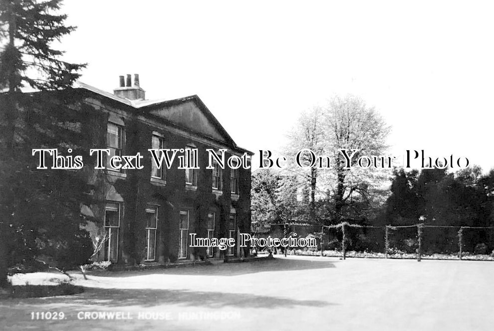 HU 207 - Cromwell House, Huntingdon, Cambridgeshire c1954 – JB Archive