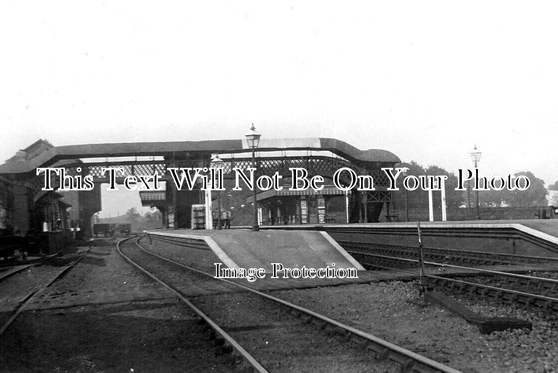 HU 234 - St Neots Railway Station, Cambridgeshire – JB Archive