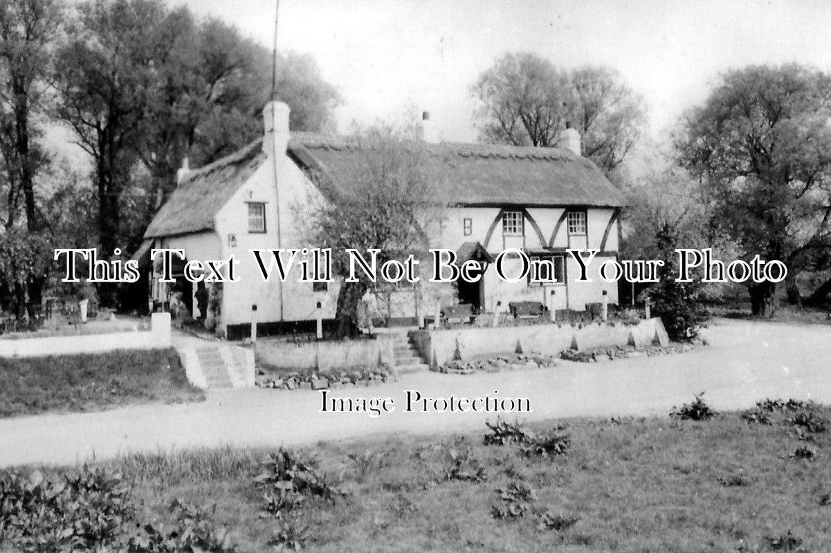 HU 33 - Ye Olde Ferry Boat Inn, Holywell, Huntingdonshire – JB Archive