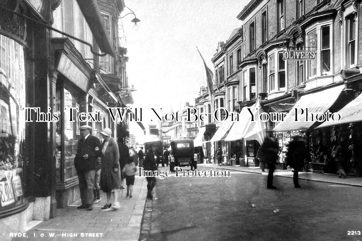 IO 1228 - High Street, Ryde, Isle Of Wight – JB Archive