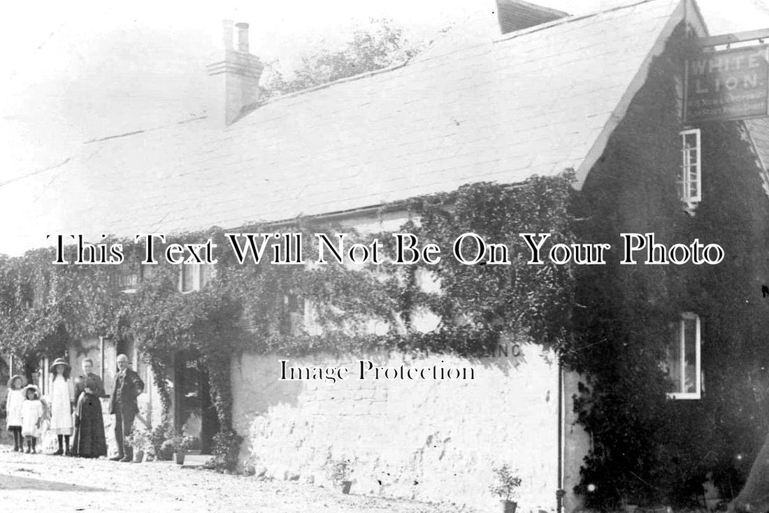 IO 437 - The White Lion Pub, Nitton High Street, Isle Of Wight – JB Archive