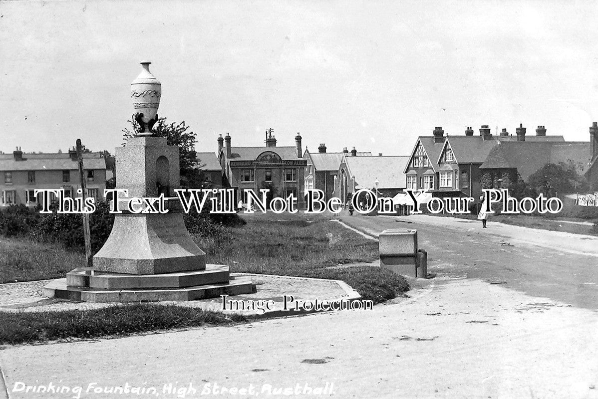 KE 1256 - The Fountain & High Street, Rusthall, Kent c1912 – JB Archive