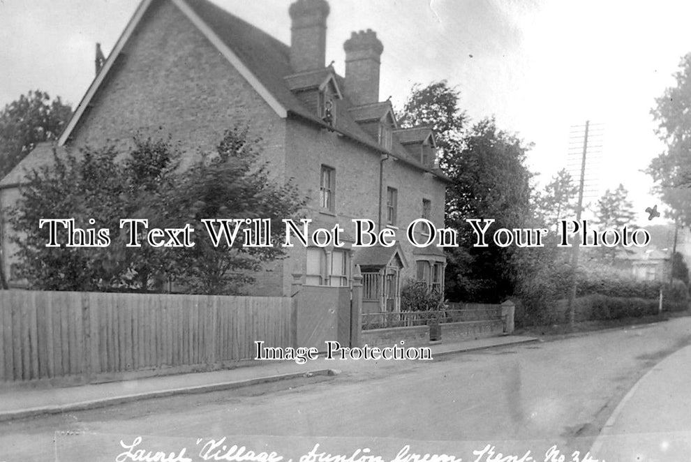 KE 1694 - Laurel Village, Dunton Green, Kent – JB Archive