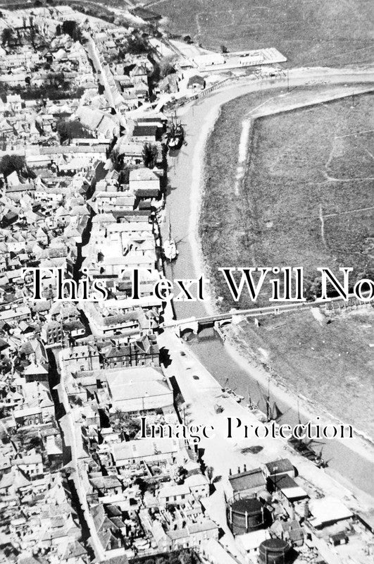 KE 2023 - Strand Street & Quay, Sandwich, Kent – JB Archive
