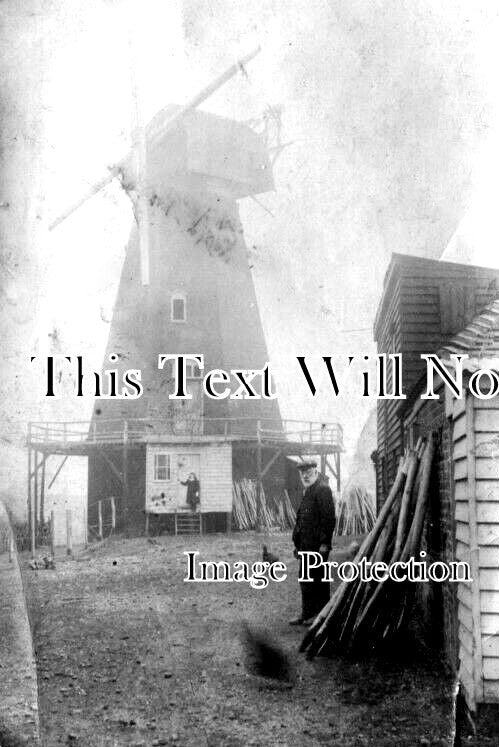 KE 3079 - Borstal Hill Windmill, Whitstable, Kent – JB Archive