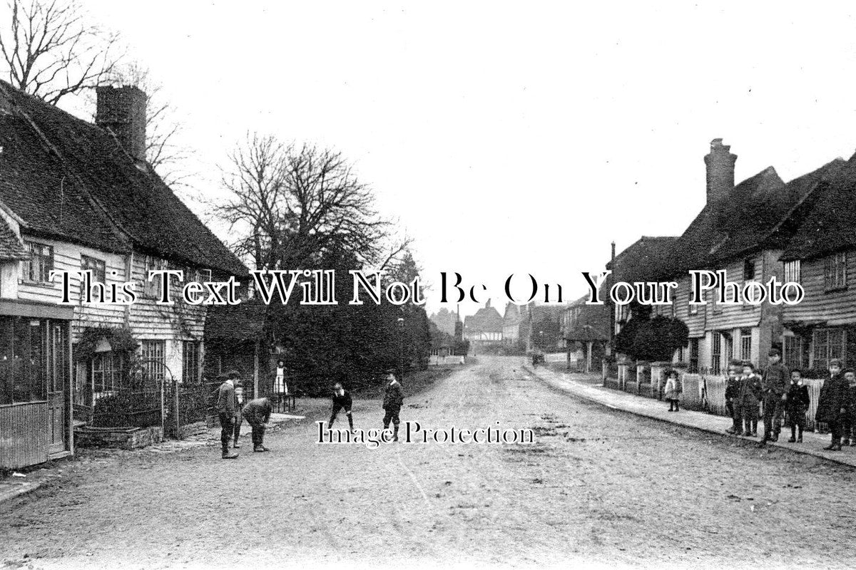 KE 3468 - The Street, Smarden, Kent – JB Archive