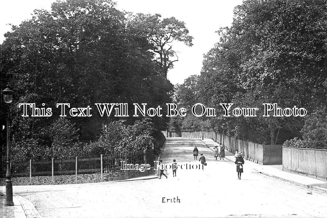 KE 3605 - Friday Hill, Erith, Kent – JB Archive