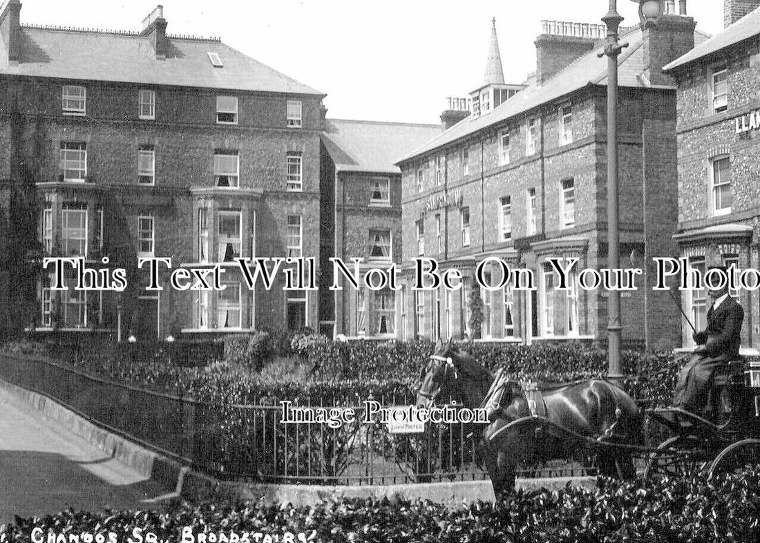 KE 3634 - Chandos Square, Broadstairs, Kent – JB Archive
