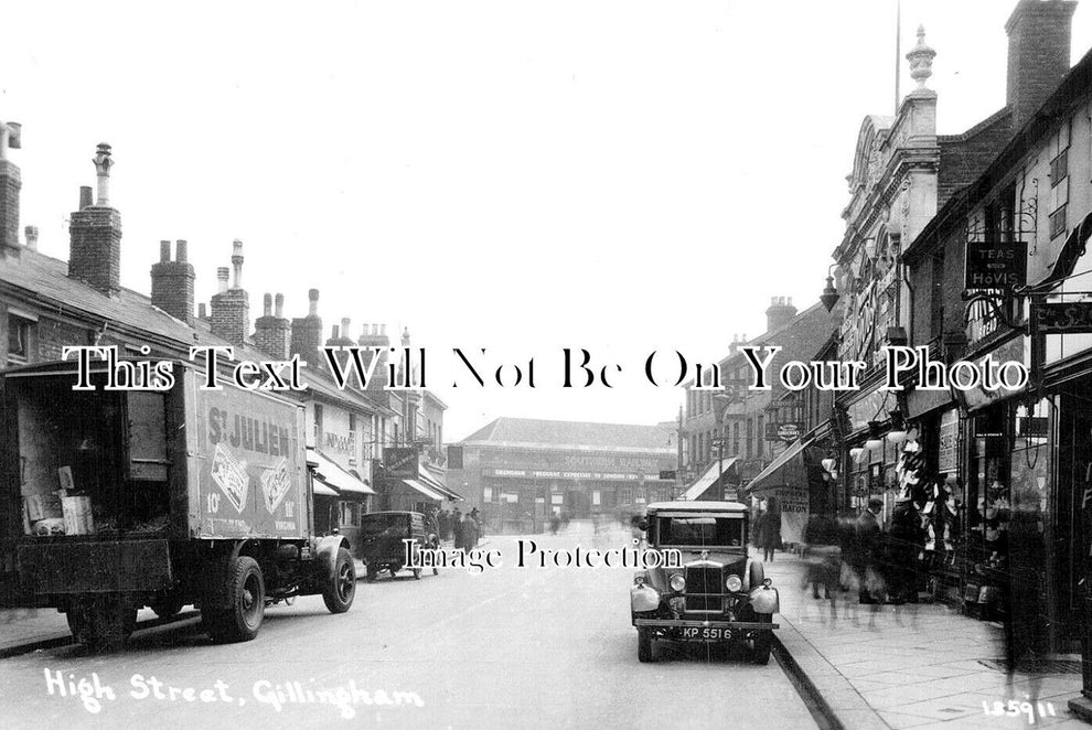 KE 3739 - High Street, Gillingham, Kent – JB Archive