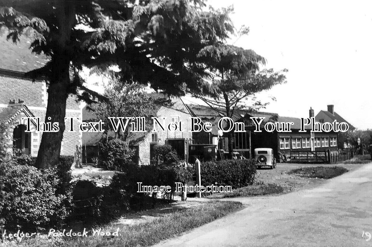 KE 4653 - Paddock Wood, Kent – JB Archive