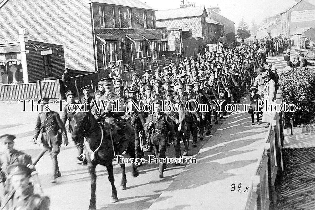 KE 4688 - Army Marching, Gravesend, Kent – JB Archive