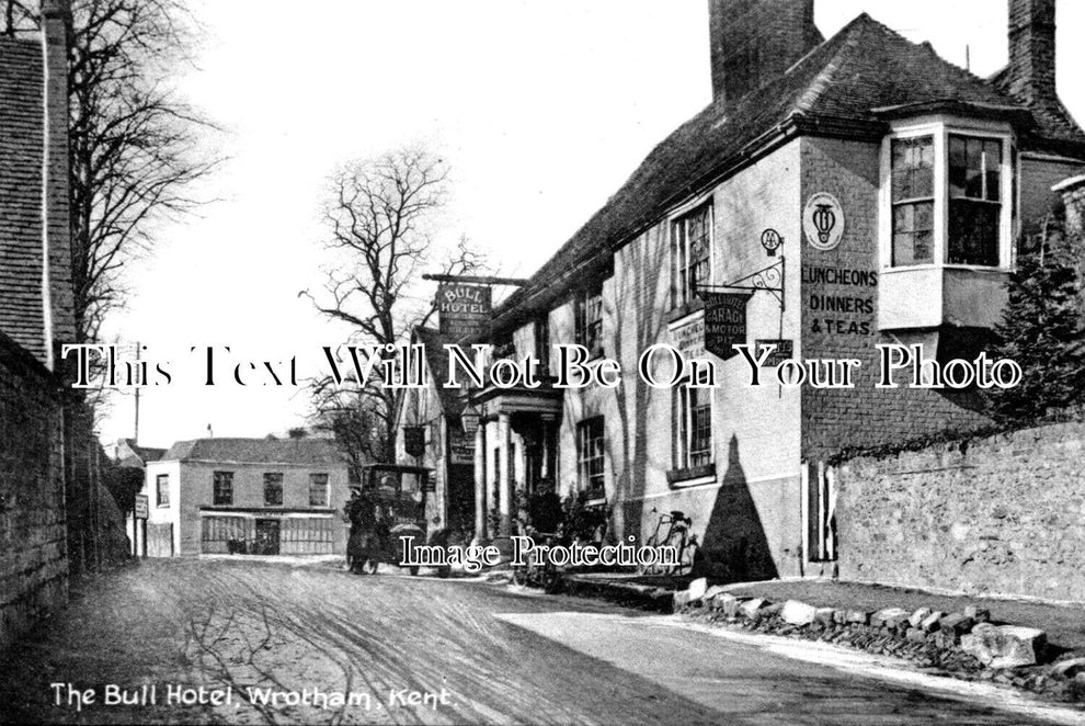 KE 4758 - The Bull Hotel, Wrotham, Kent – JB Archive