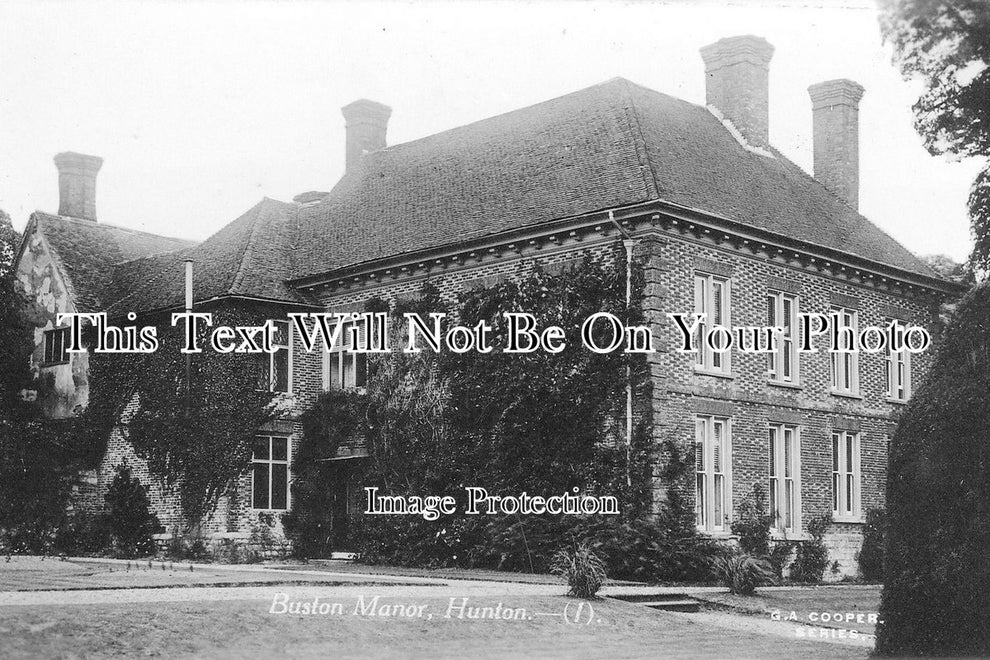 KE 477 - Buston Manor, Hunton, Kent – JB Archive