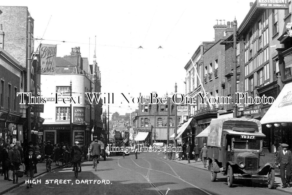 KE 4847 - High Street, Dartford, Kent – JB Archive