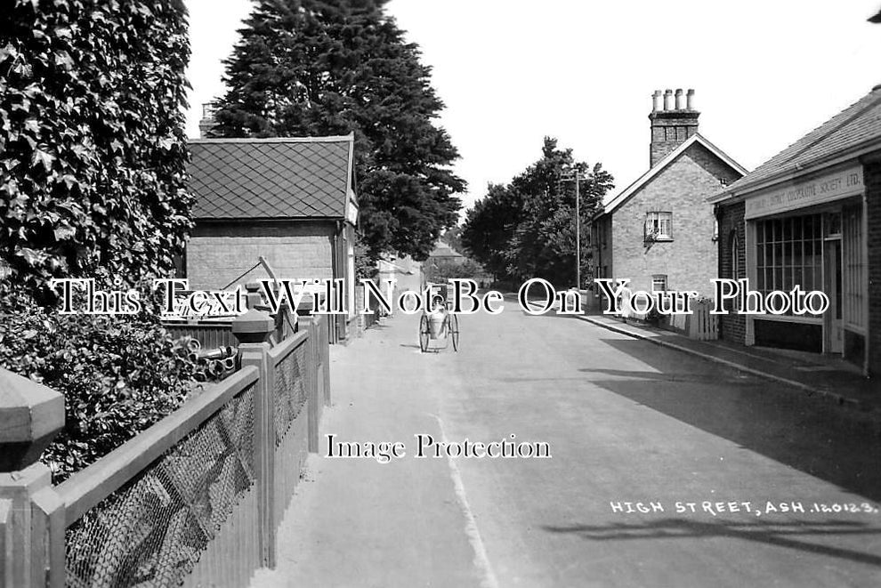 KE 4923 - High Street, Ash, Kent – JB Archive