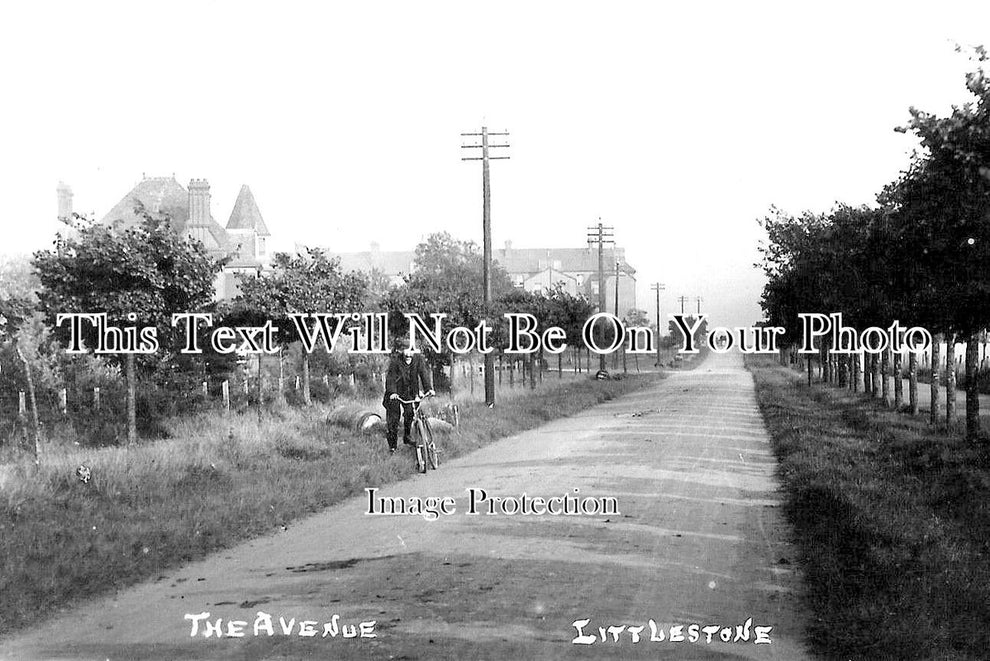 KE 5070 - The Avenue, Littlestone, Kent – JB Archive