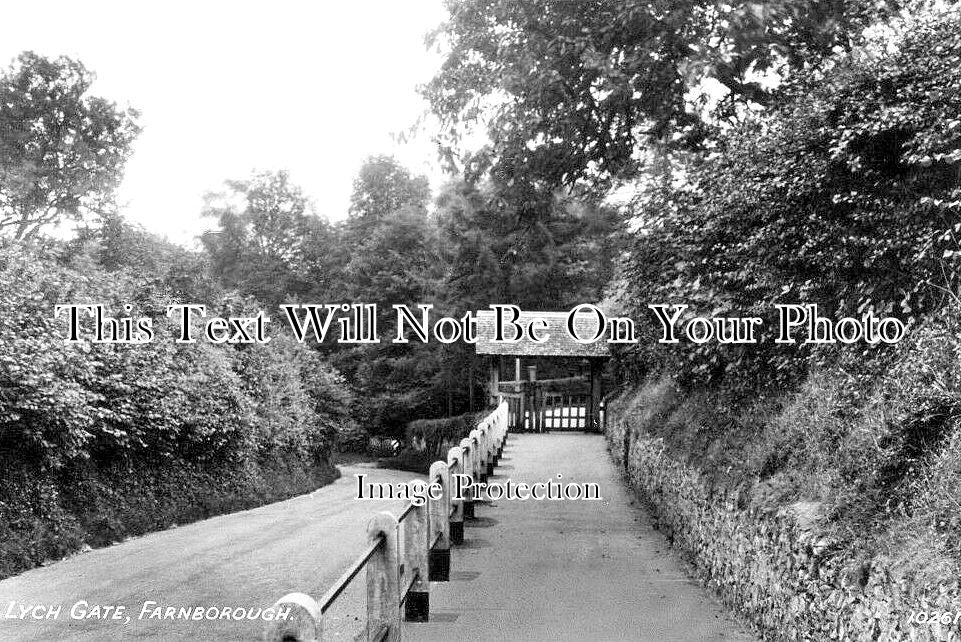 KE 5204 - Lych Gate, Farnborough, Kent – JB Archive