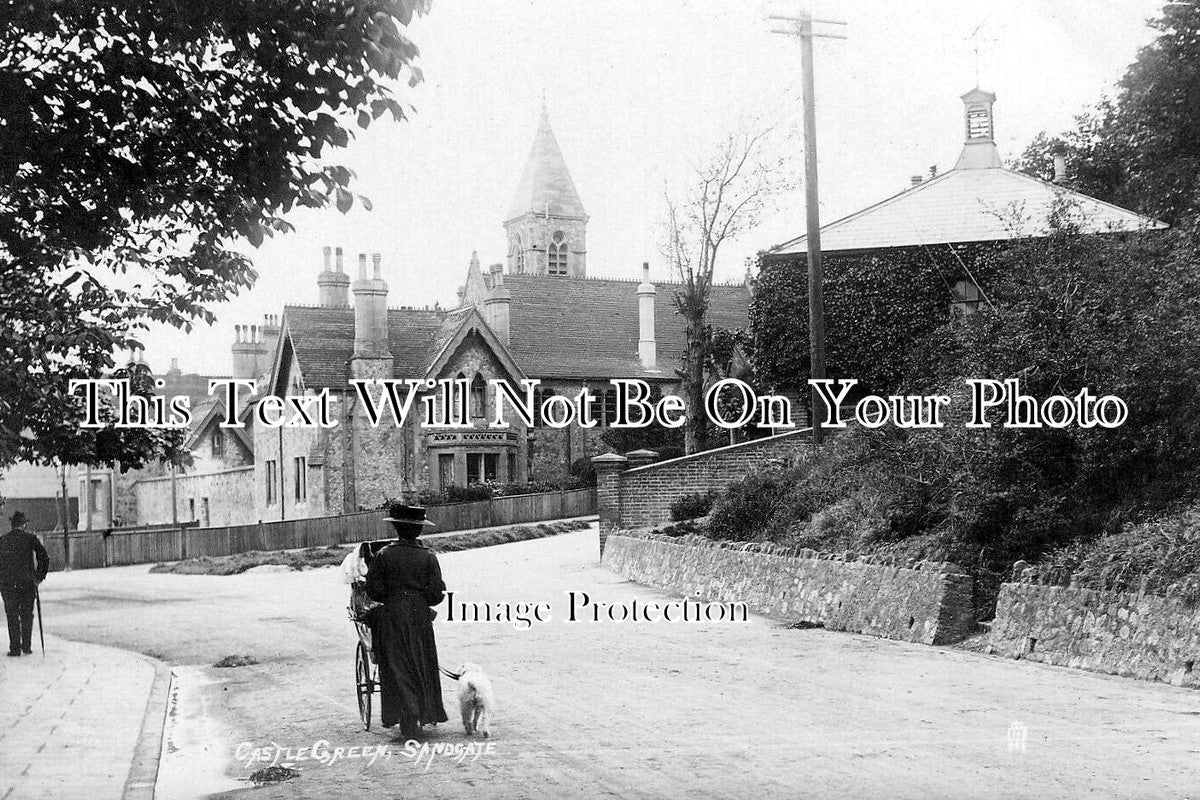 KE 5600 - Castle Green, Sandgate, Kent – JB Archive