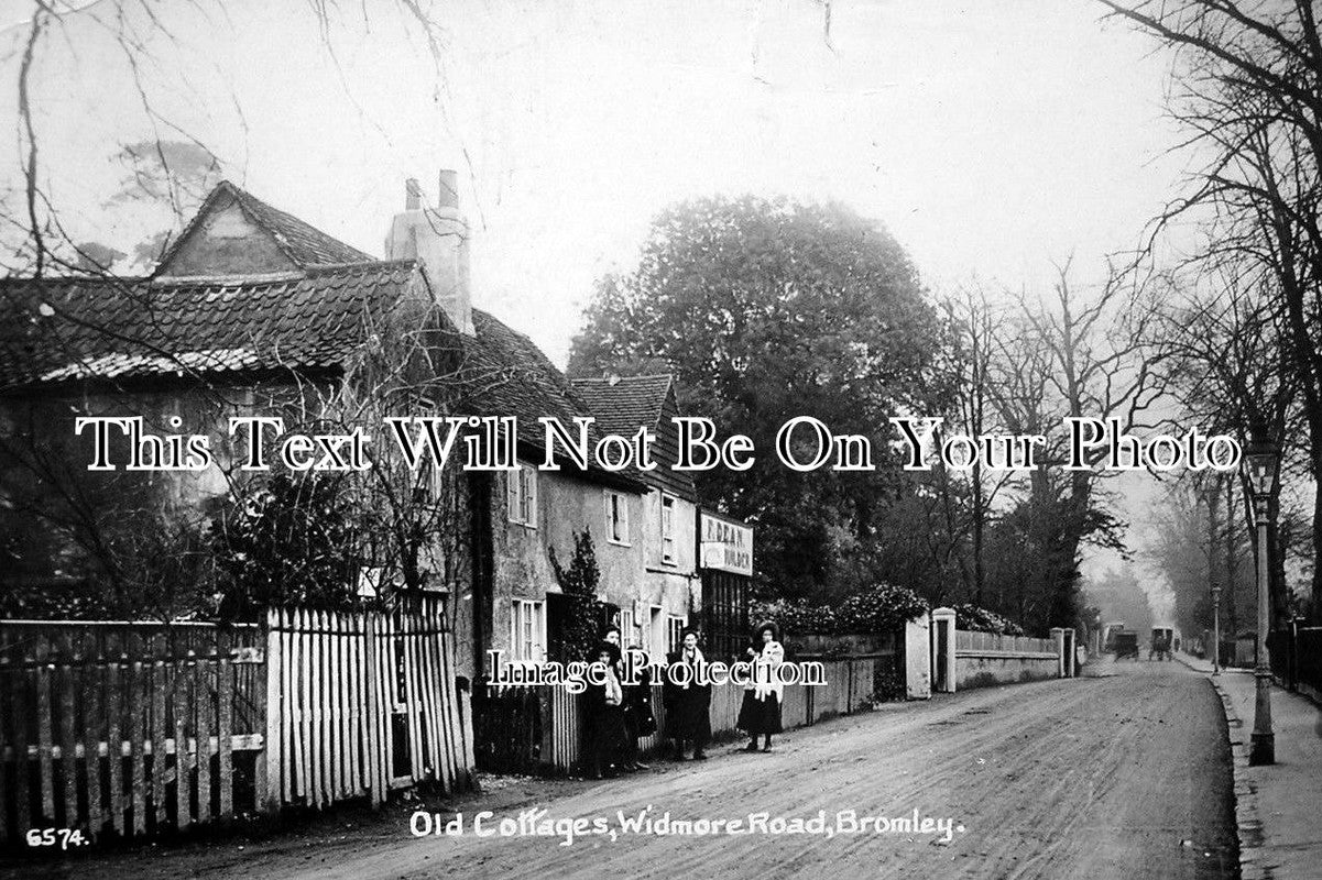 KE 596 - Widmore Road, Bromley, Kent – JB Archive