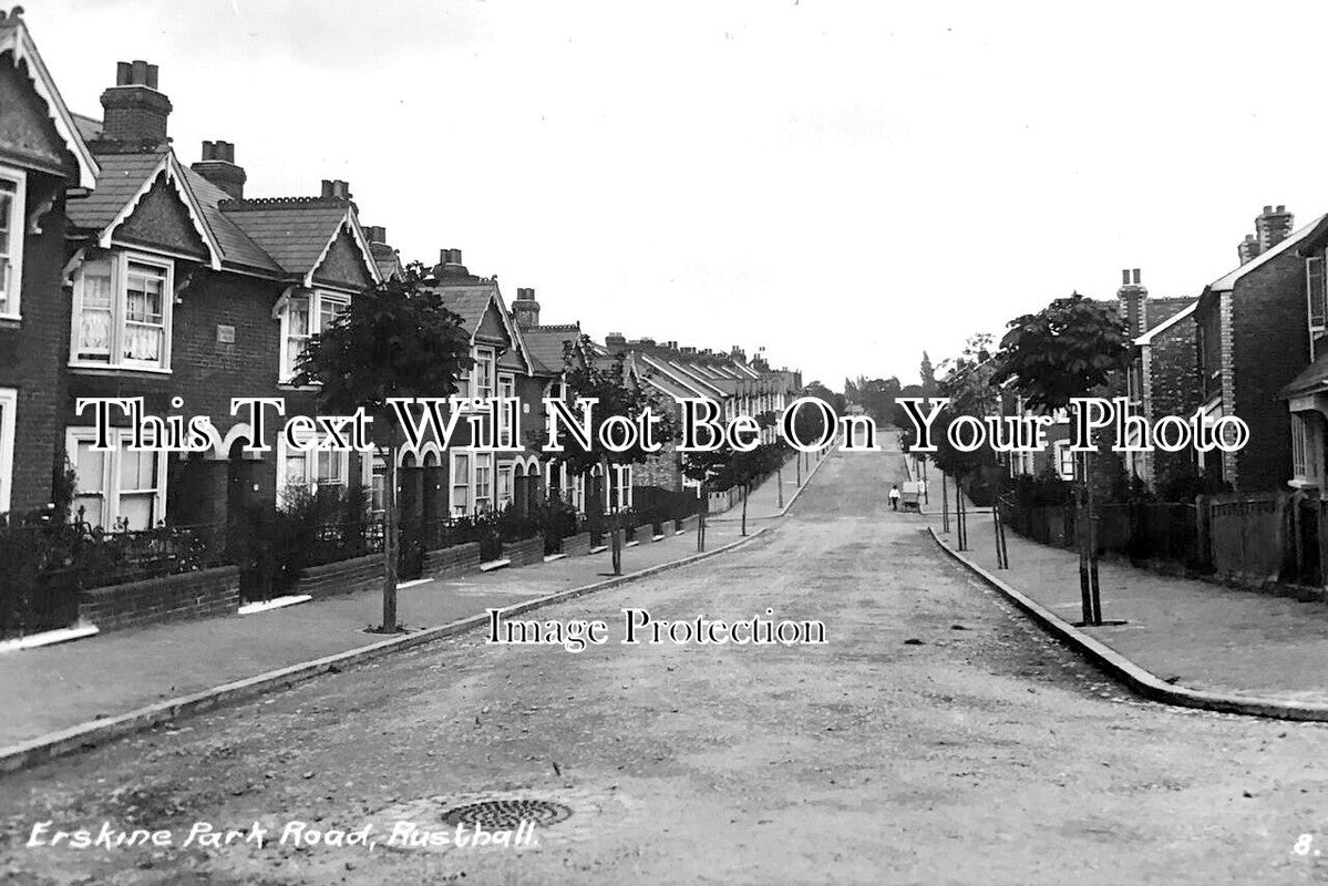 KE 5971 - Erskine Park Road, Rusthall, Kent – JB Archive