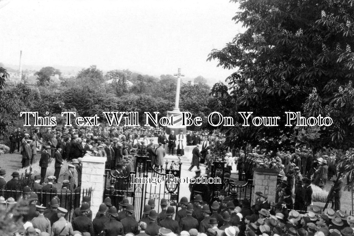KE 623 - Unveiling The War Memorial, Ashford, Kent – JB Archive