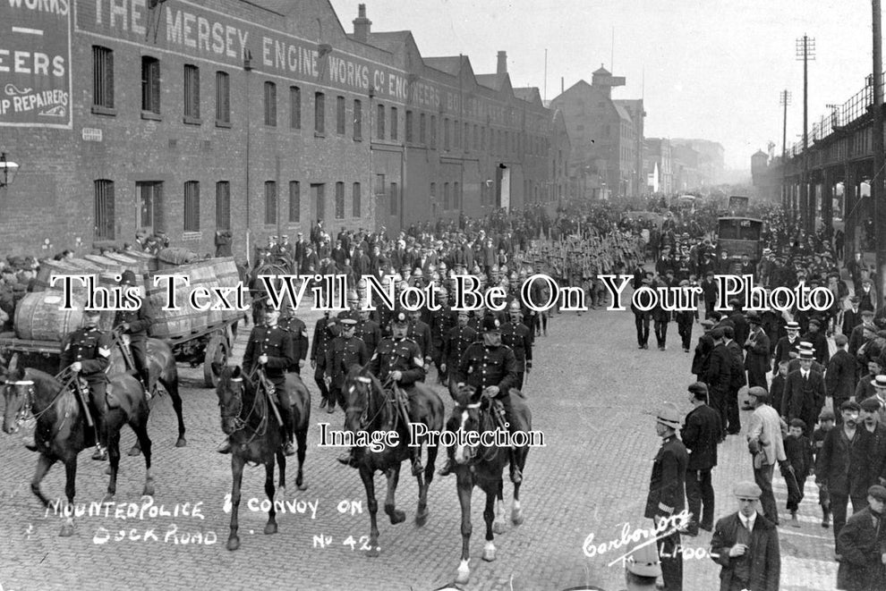 LA 1525 - Mounted Police, Dock Road, Liverpool, Transport Strike, Lanc ...