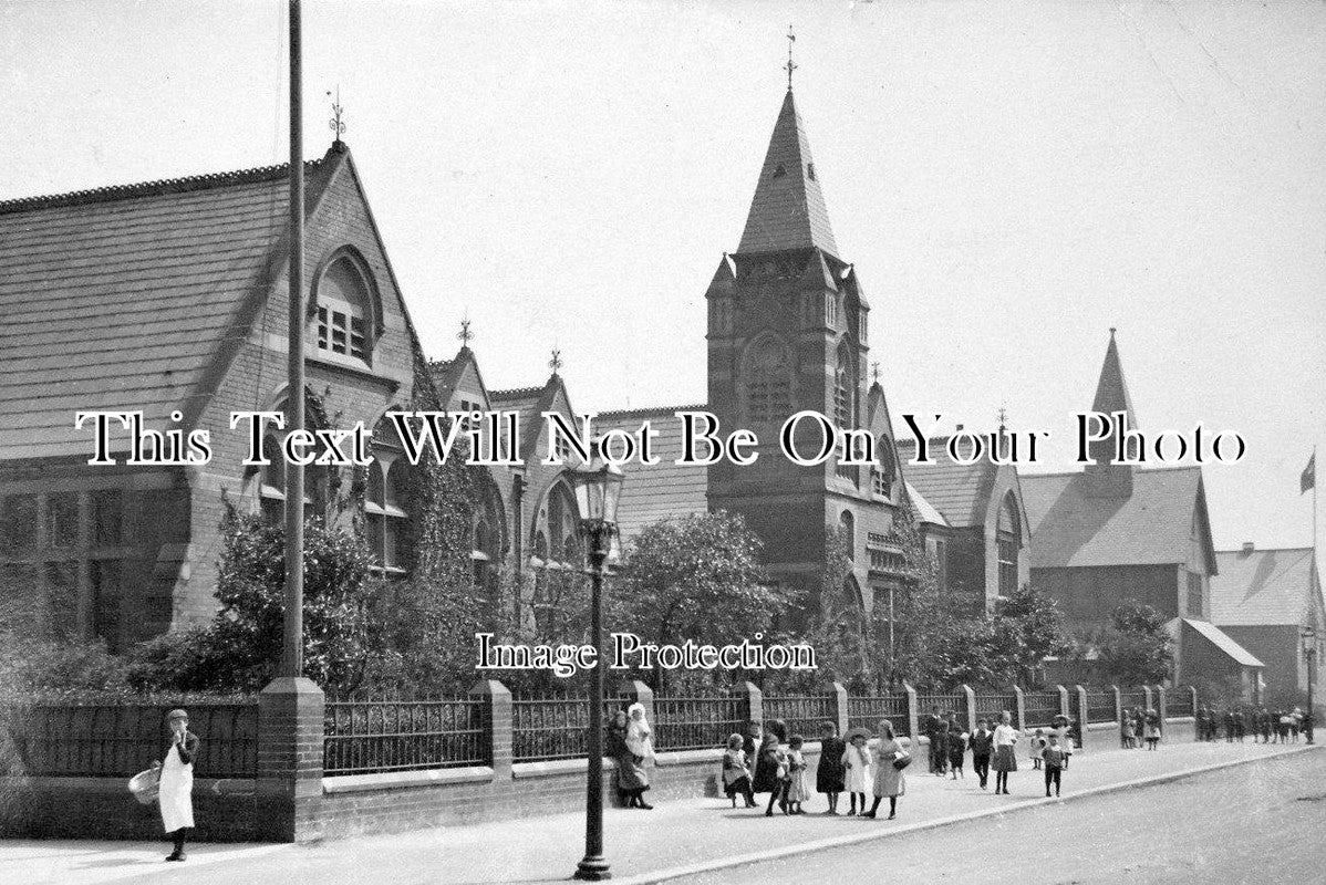 LA 1583 - Barrow Island School, Barrow In Furness, Lancashire – JB Archive