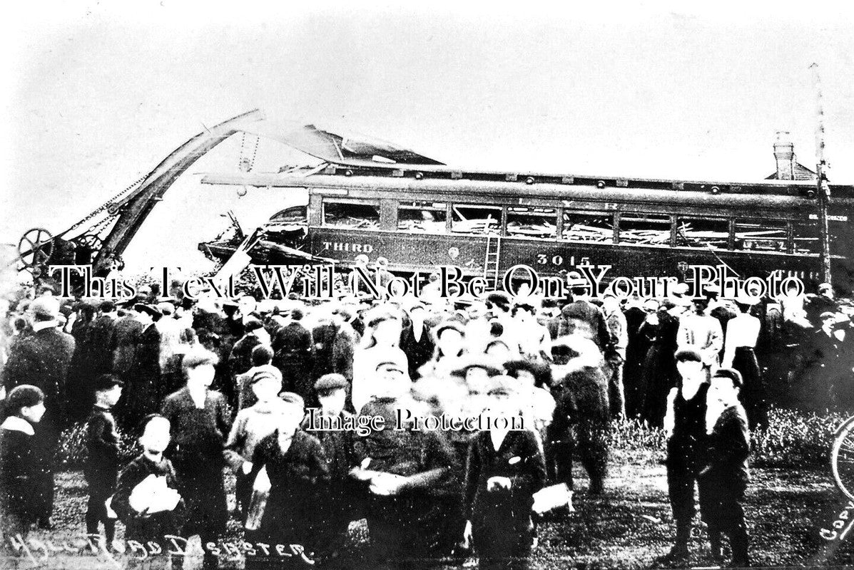 LA 4439 - Hall Road Railway Disaster, Crash, Lancashire 1905 – JB Archive