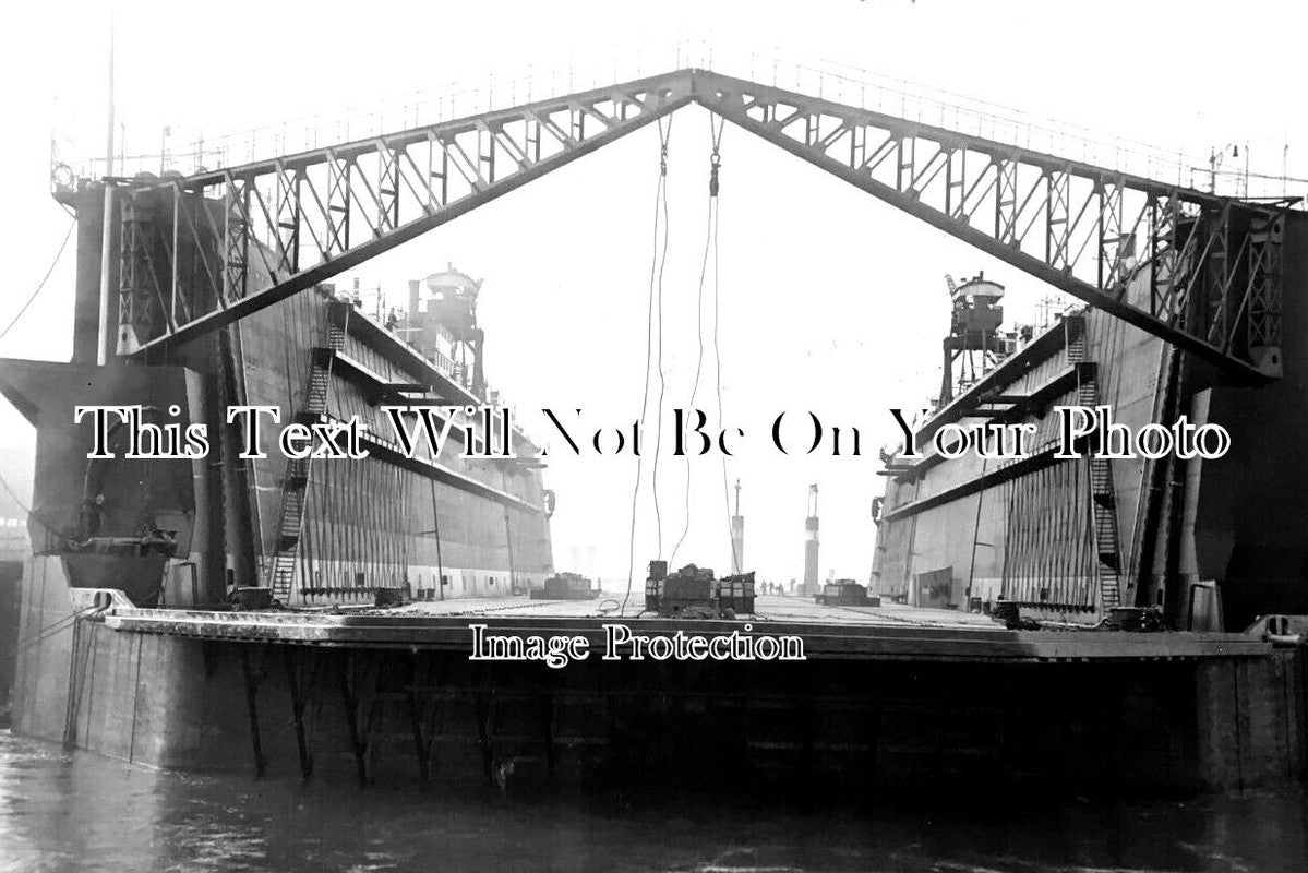 LA 4643 - Brazilian Floating Dock, Walney Channel, Barrow, Lancashire ...