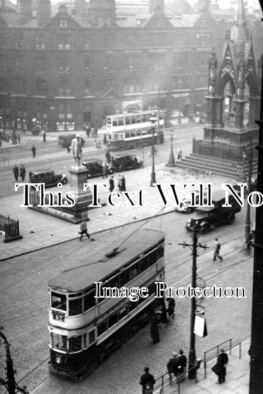 LA 4714 - Tram, Albert Square, Manchester, Lancashire – JB Archive