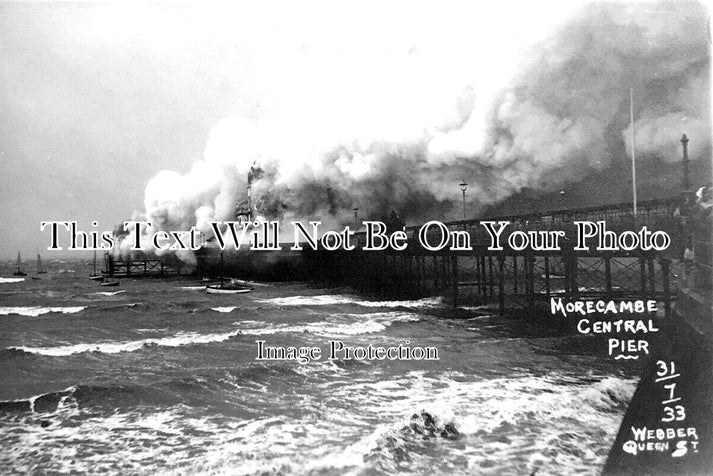 LA 5170 - Morecambe Central Pier Fire, Lancashire 1933 – JB Archive