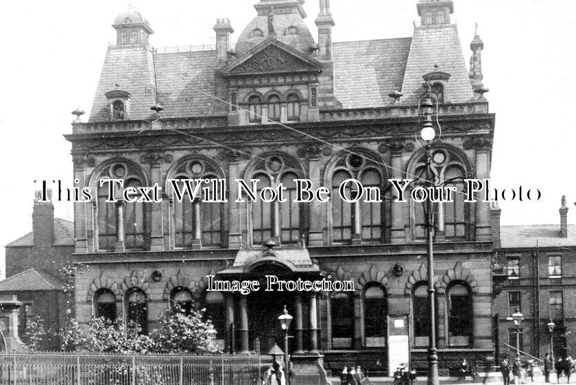 LA 6522 - Pendleton Town Hall, Salford, Lancashire – JB Archive