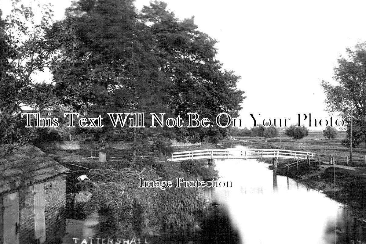 LI 1613 - Stream & Bridge, Tattershall, Lincolnshire – JB Archive