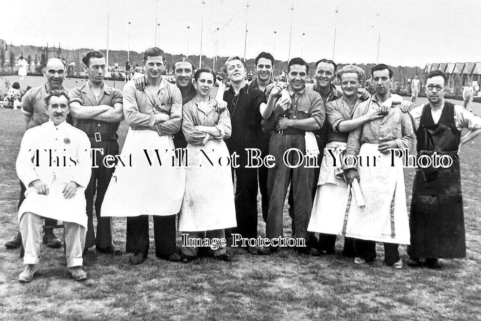 LI 2459 - Butlins Fancy Dress, Skegness, Lincolnshire – JB Archive