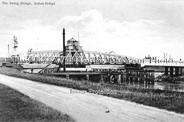 LI 3238 - The Swing Bridge, Sutton Bridge, Lincolnshire – JB Archive