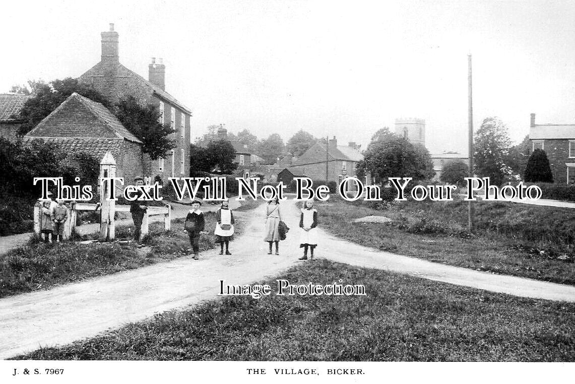 LI 3331 - Bicker Village, Lincolnshire c1915 – JB Archive