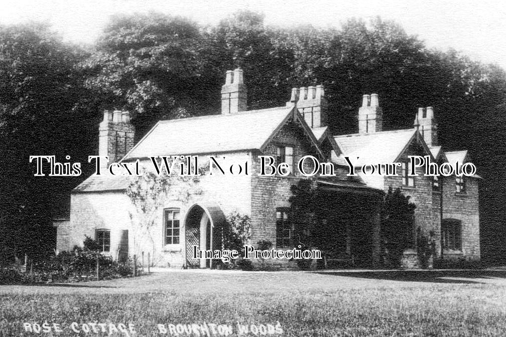 LI 3382 - Rose Cottage, Broughton Woods, Lincolnshire – JB Archive
