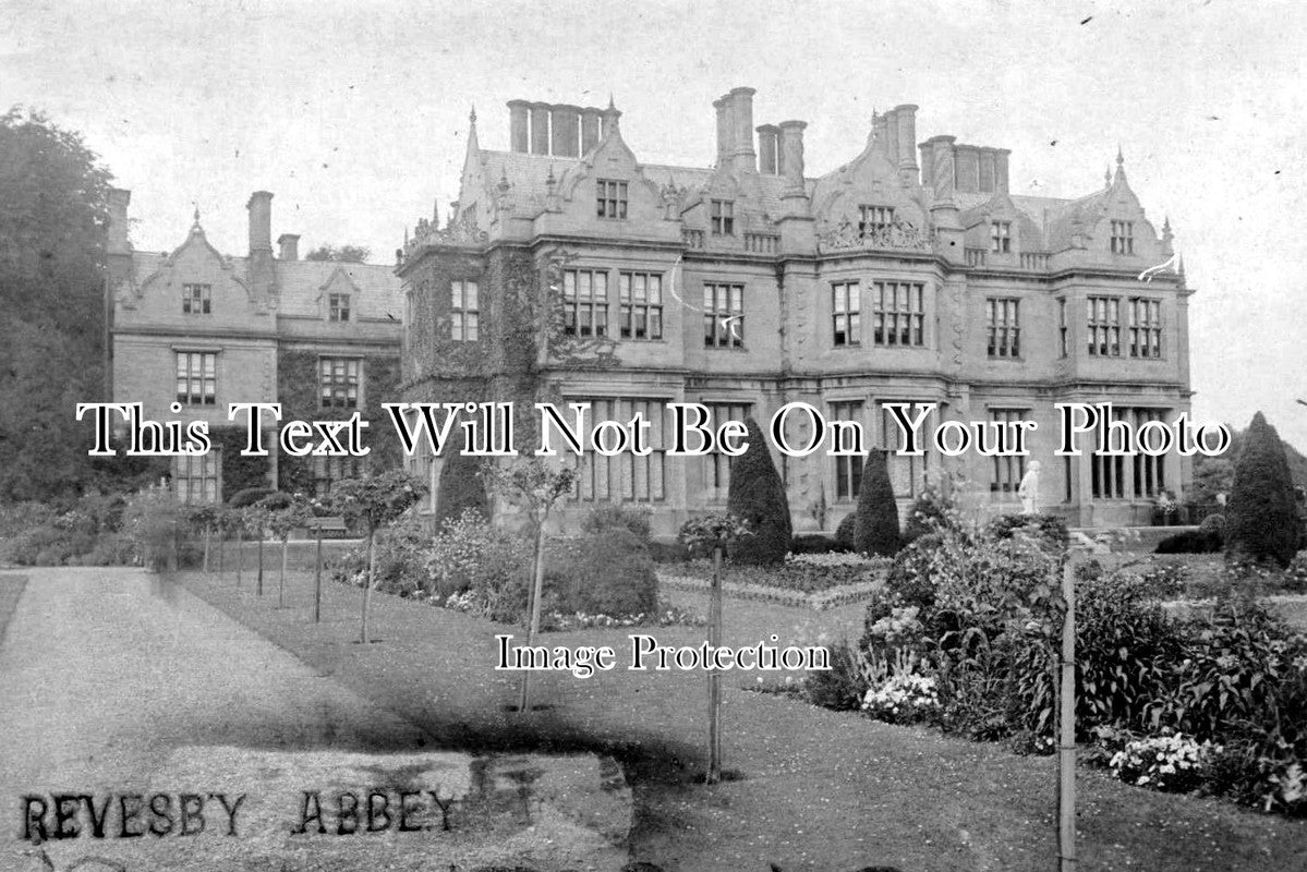 LI 922 - Revesby Abbey, Lincolnshire c1918 – JB Archive