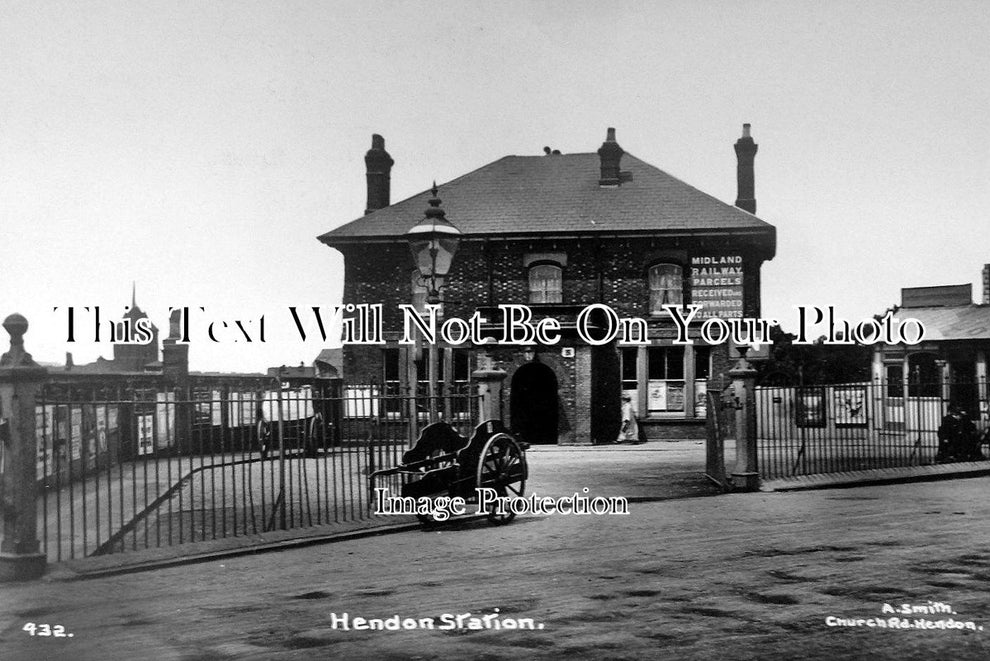 LO 1057 - Hendon Railway Station, Borough Of Barnet, London – JB Archive