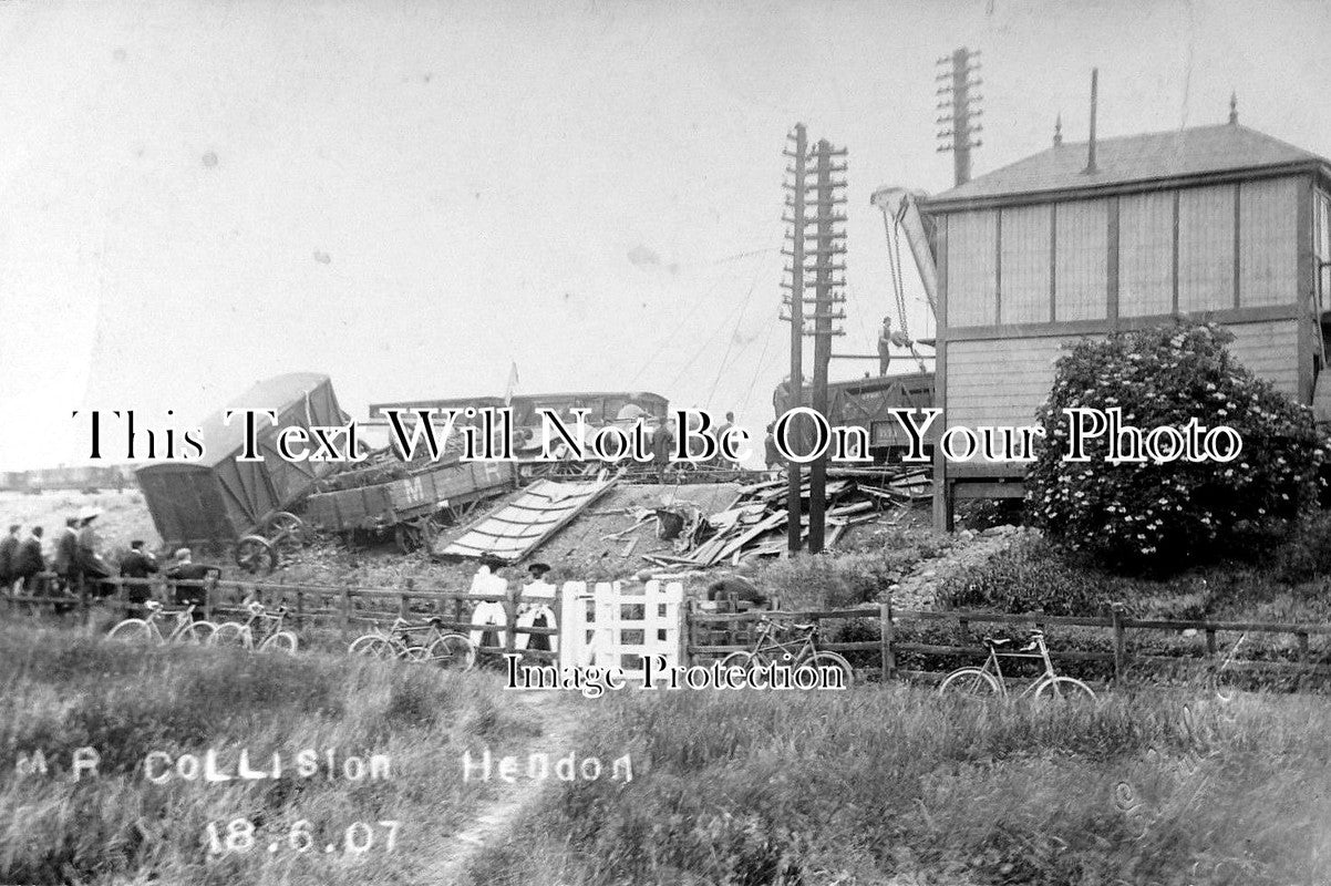 LO 1113 - M.R Train Railway Collision, Hendon, North London 1907 – JB ...