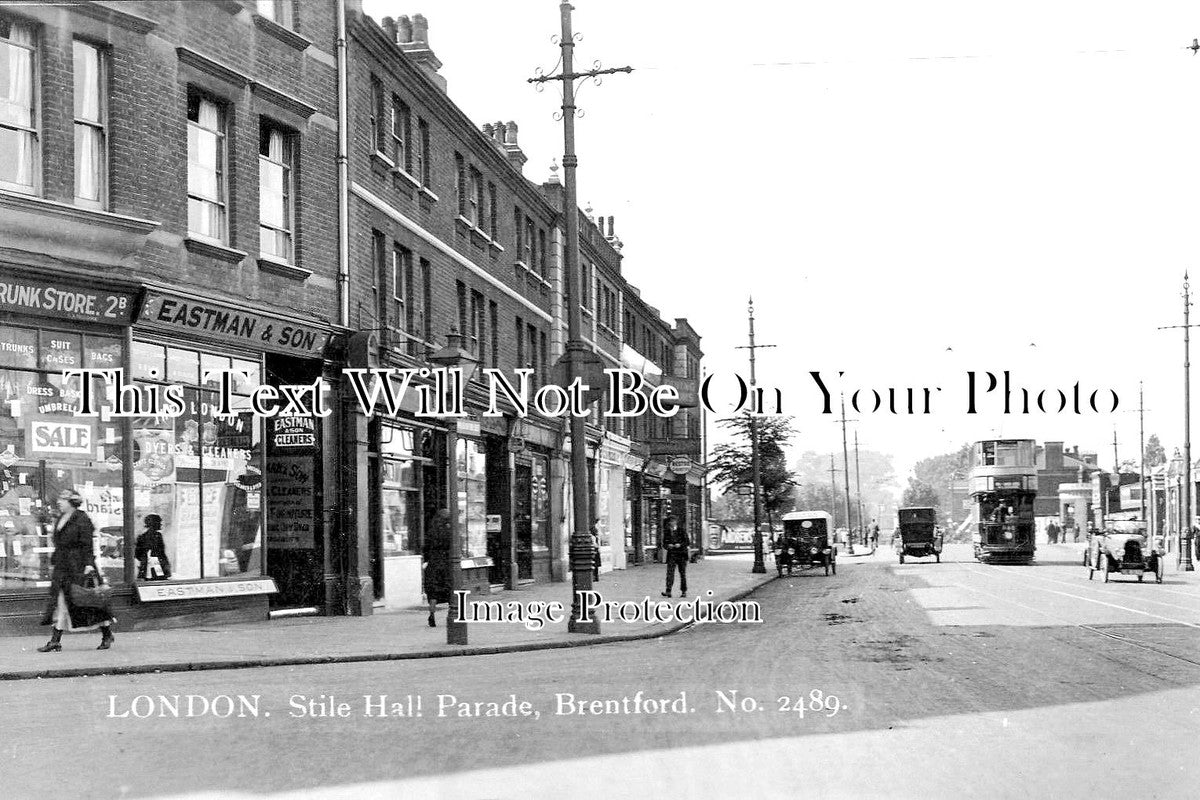 LO 1571 - Stile Hall Parade, Brentford, Hounslow, London c1920 – JB Archive