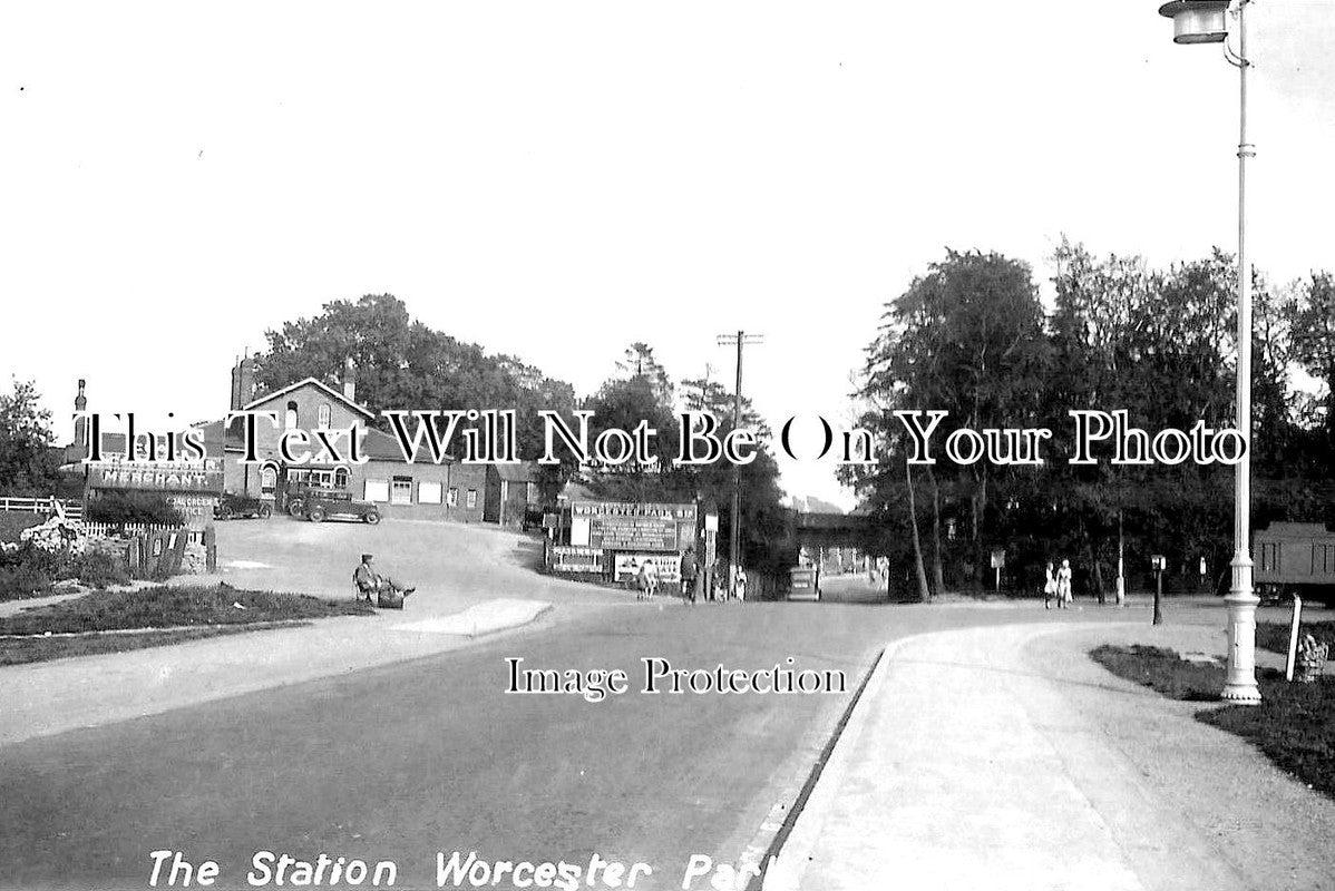 LO 1680 - The Station, Worcester Park, London c1935 – JB Archive