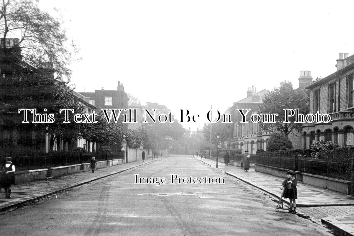 LO 2203 - Findon Road, Shepherds Bush, London – JB Archive