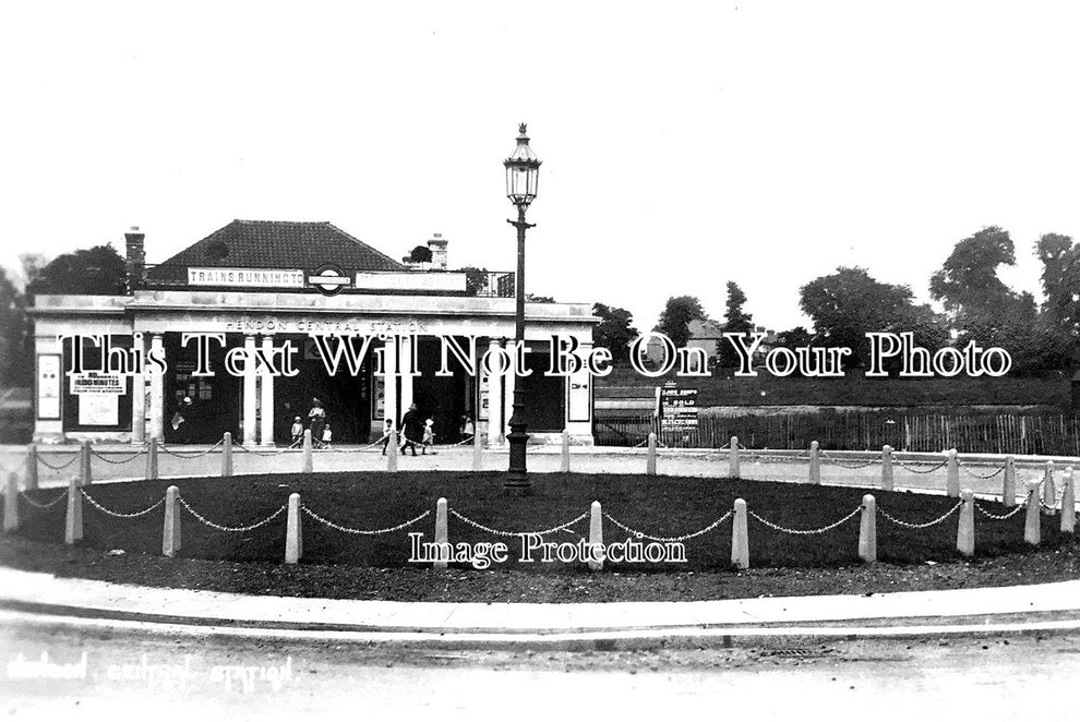 LO 2473 - Hendon Central Underground Tube Railway Station, London – JB ...