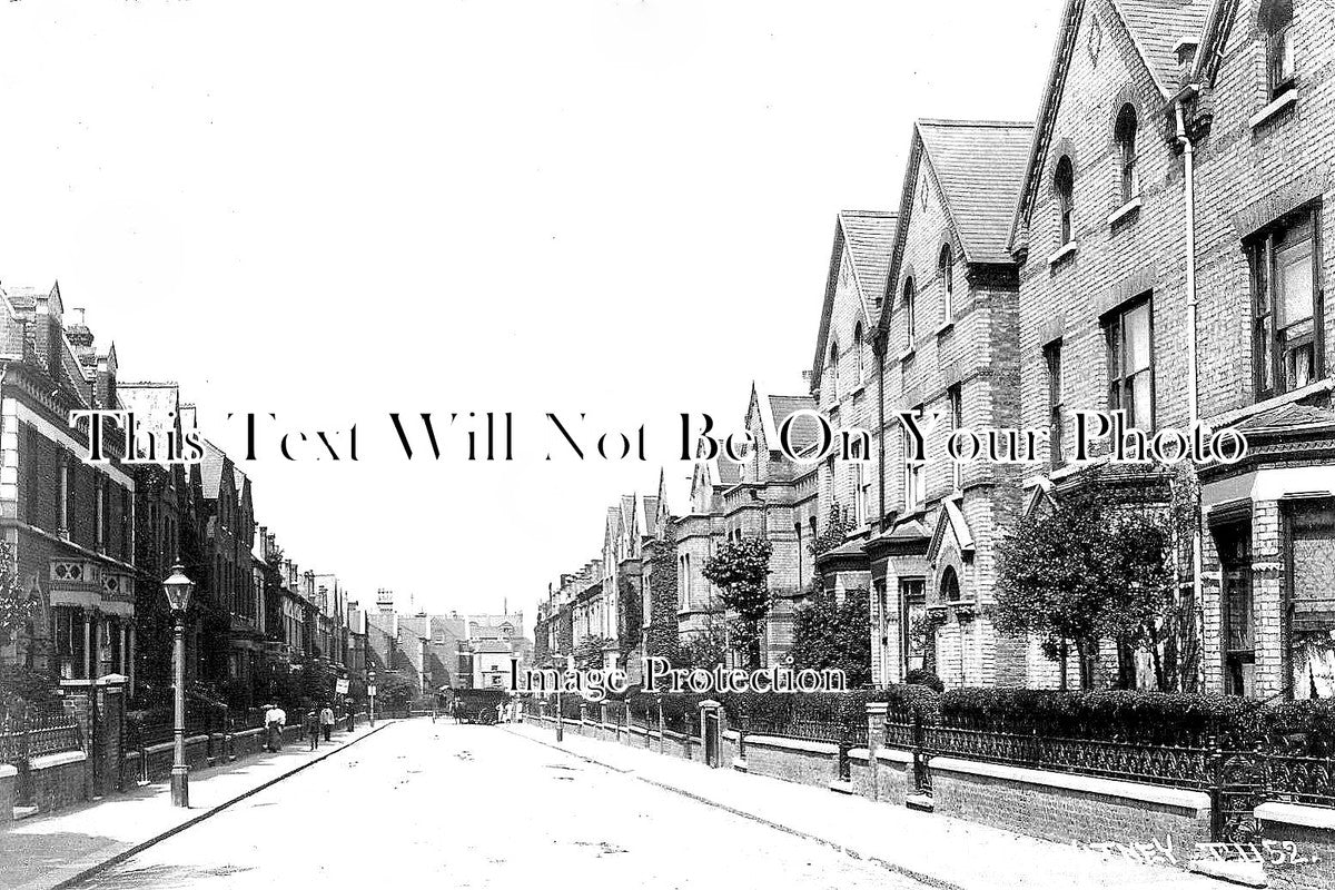 LO 2774 - Werter Road, Putney, London c1906 – JB Archive